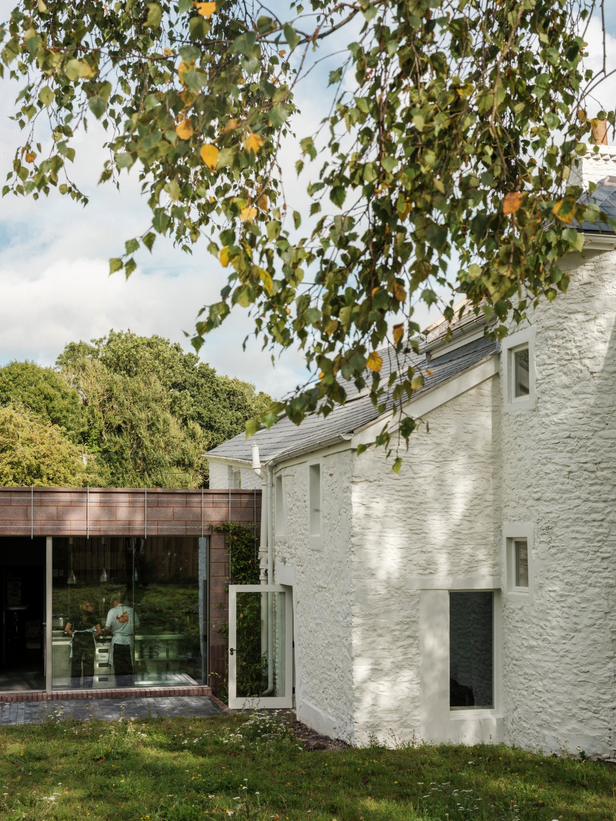 YinjiSpace - Bindloss Dawes x Osip Restaurant